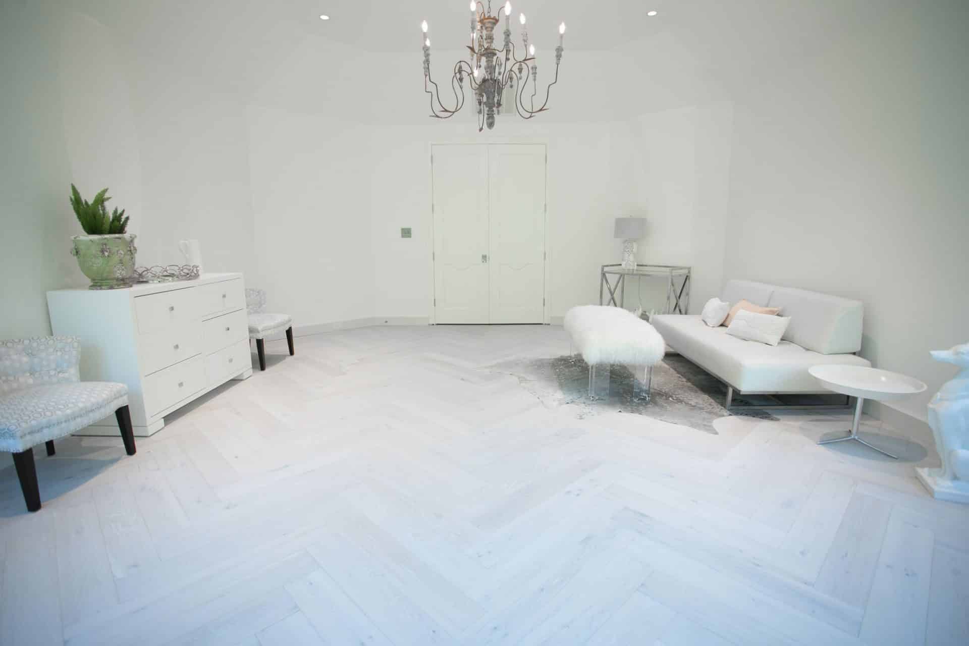 Linen - Cochran's Lumber - Pre-finished Solid & Engineered Flooring