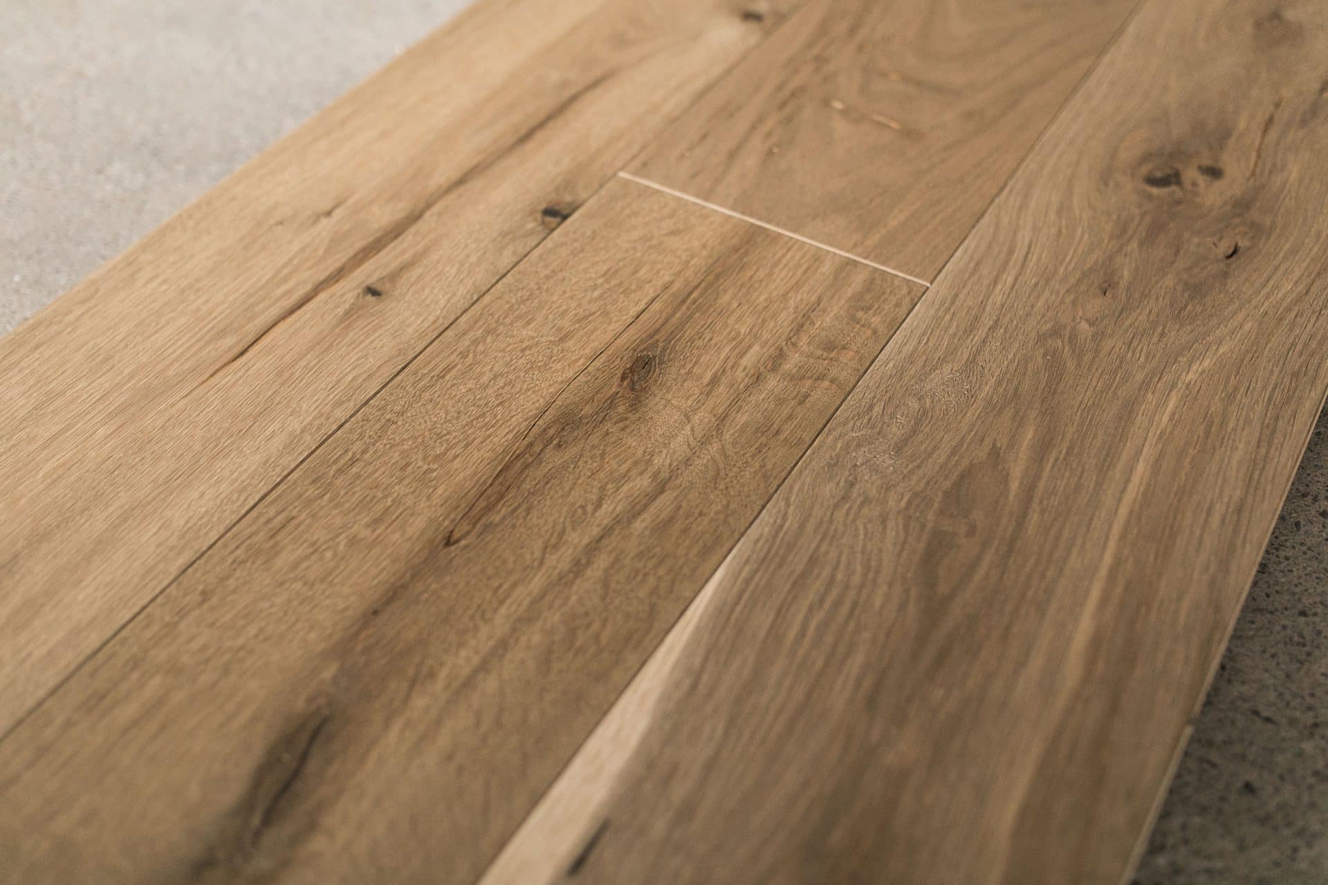 Live Sawn Matte Fumed - Durable Engineered Flooring - Cochran's...